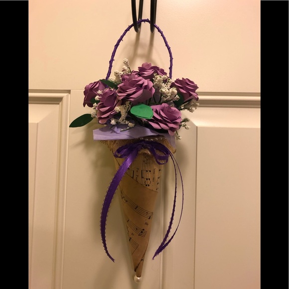 Hand Crafted | Wall Decor | Victorian Cornucopia | Poshmark